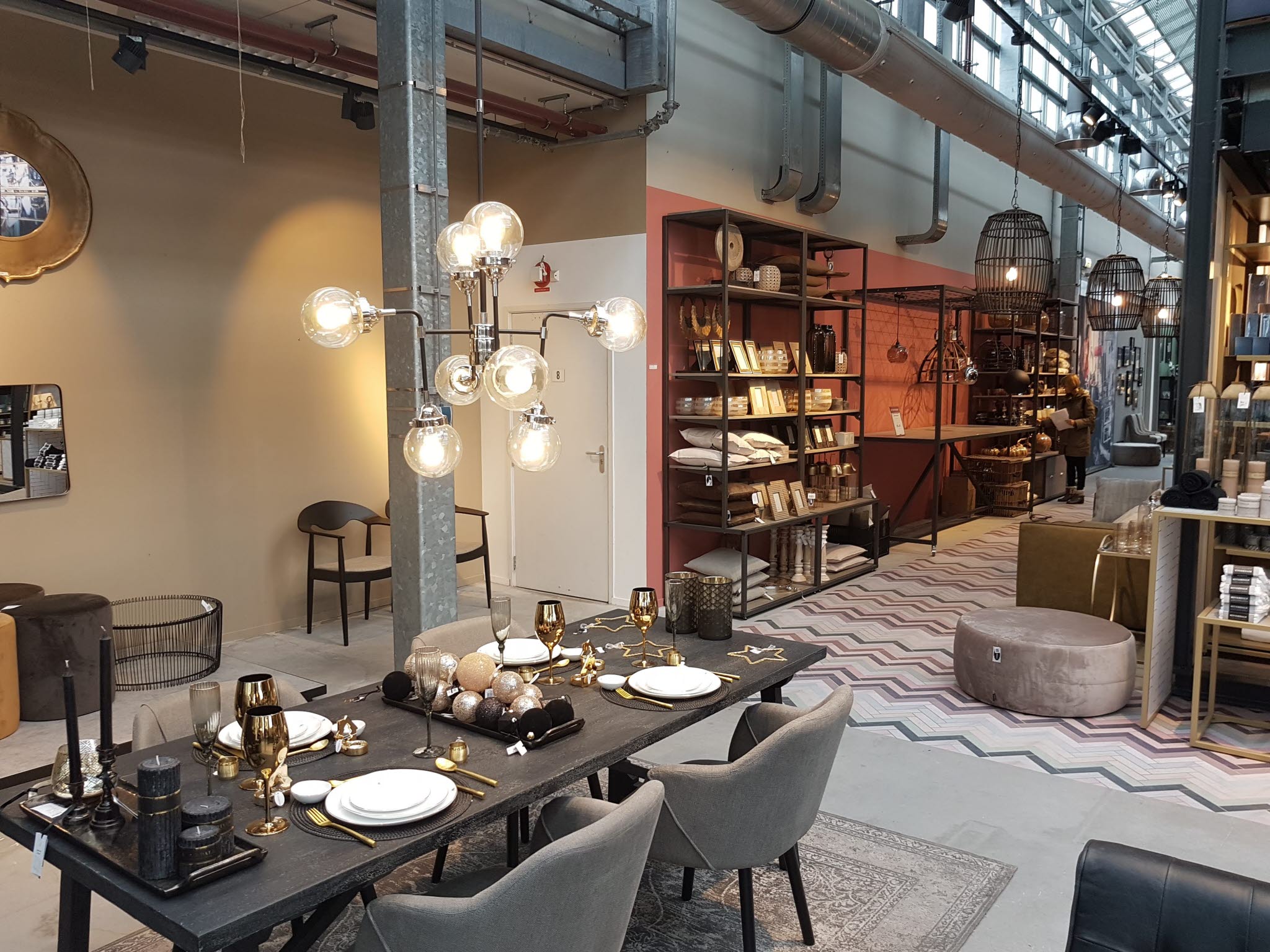 Een geweldig shop-in-shop-concept met een klein budget - ITAB